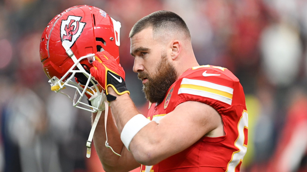 Chiefs Vēl Uz Diviem Gadiem Pietur Kelsī Eliots Atgriežas Dalasā Citi Sporta Veidi